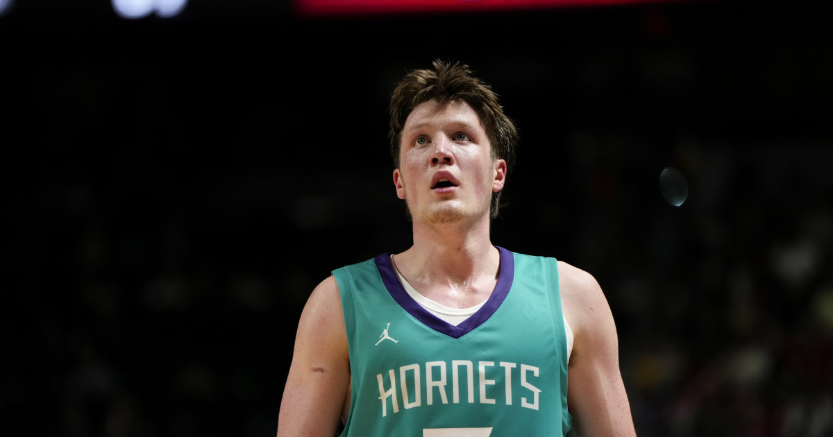 Hornets Announce Kon Knueppel News After Leaving Magic Game - Athlon Sports