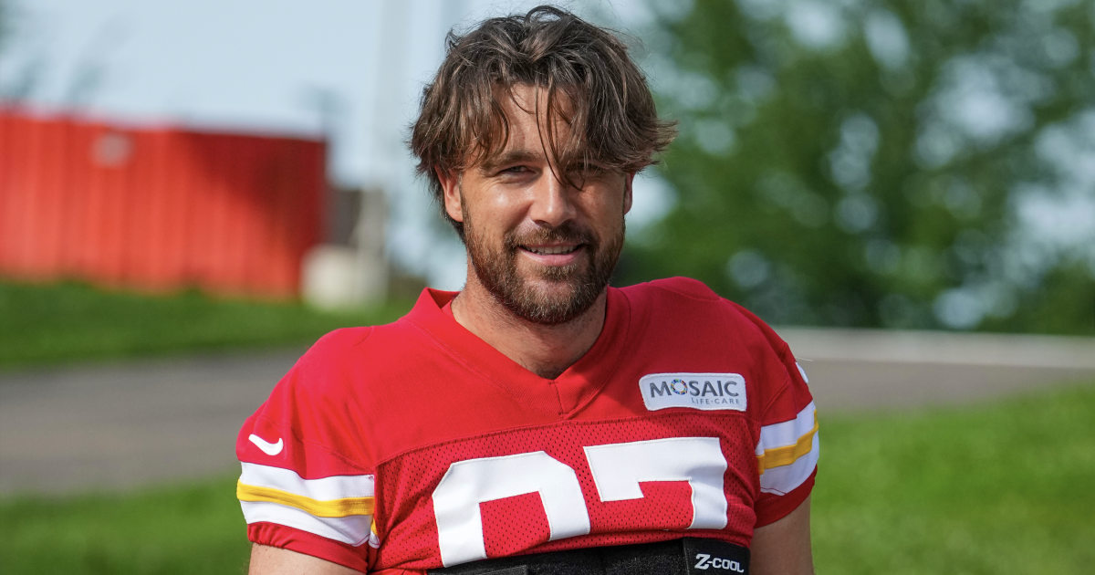 Travis Kelce Sends Message to Adam Sandler as 'Happy Gilmore 2' Hits Big - Athlon Sports