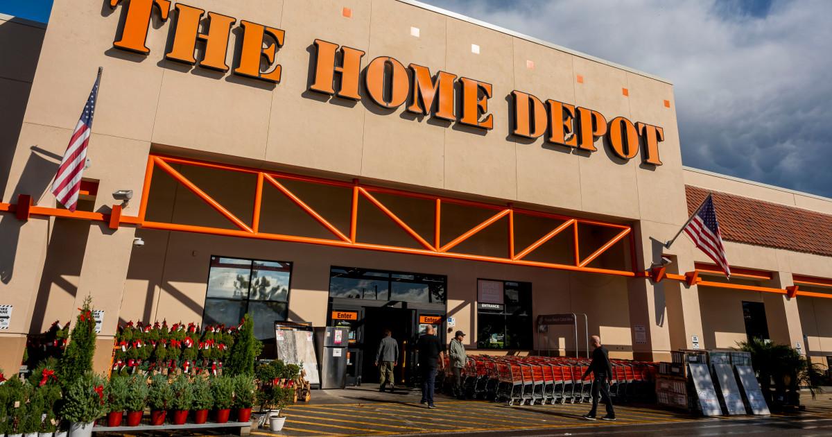 Home Depot Is Selling a $329 Ryobi Electric Lawn Mower for $199 ...