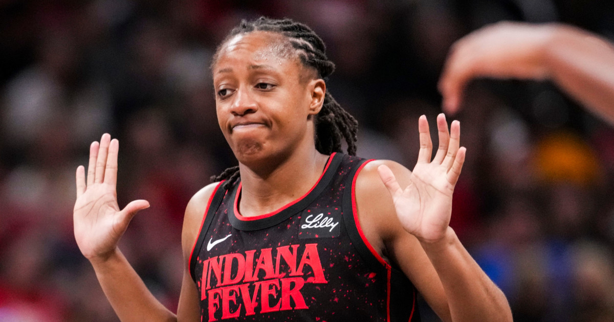 Indiana Fever React to Kelsey Mitchell Embarrassing Hailey Van Lith ...