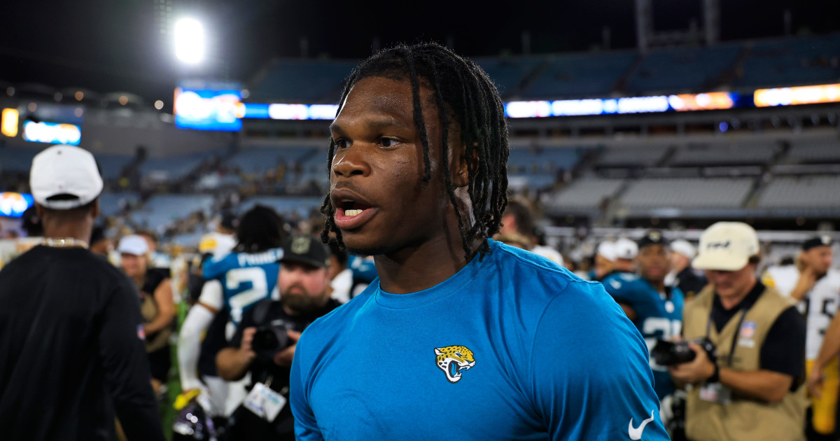 Travis Hunter's NFL Preseason Debut Marred by Embarrassing On-Field ...