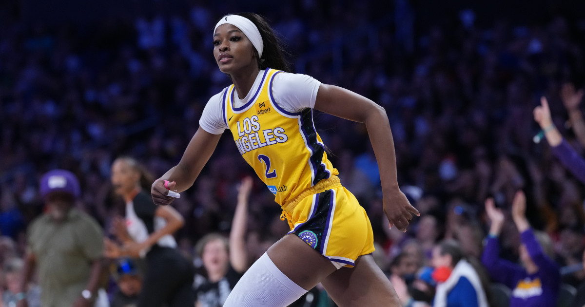 WNBA Rising Star Stuns With Ab-Baring Outfit on Sunday - Athlon Sports