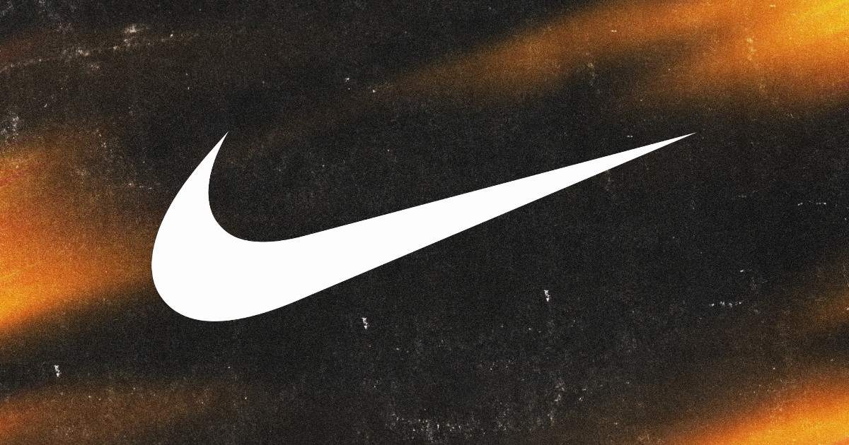 Kohl's Is Selling $95 Nike Air Max Shoes for $57 & They're Going Fast ...