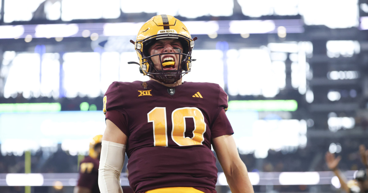 Sam Leavitt, Avery Johnson Lead List of Best Big 12 QB Matchups of 2025 ...