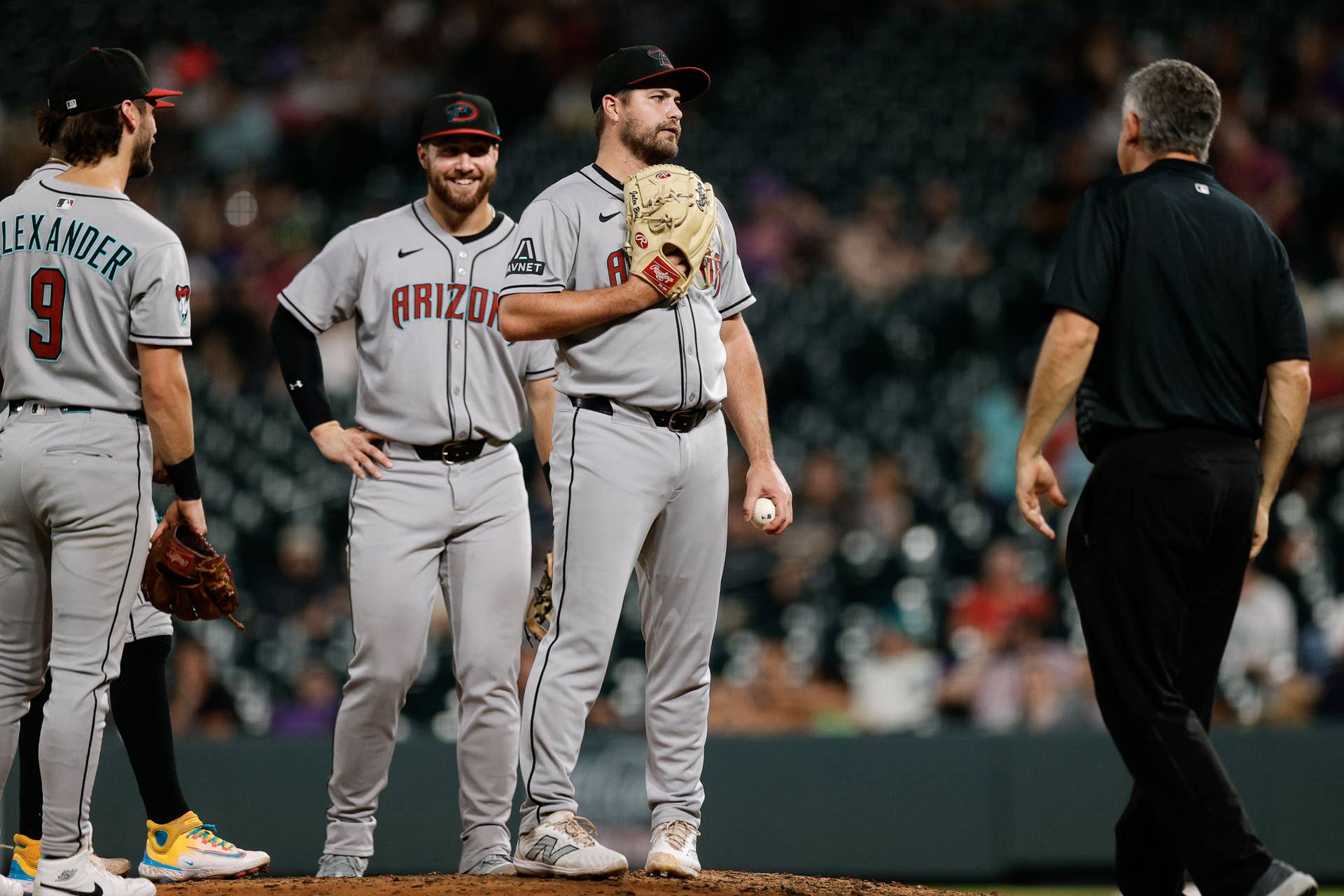 Video Shows Diamondbacks Pitcher Stalling Game After Swallowing a Fly ...