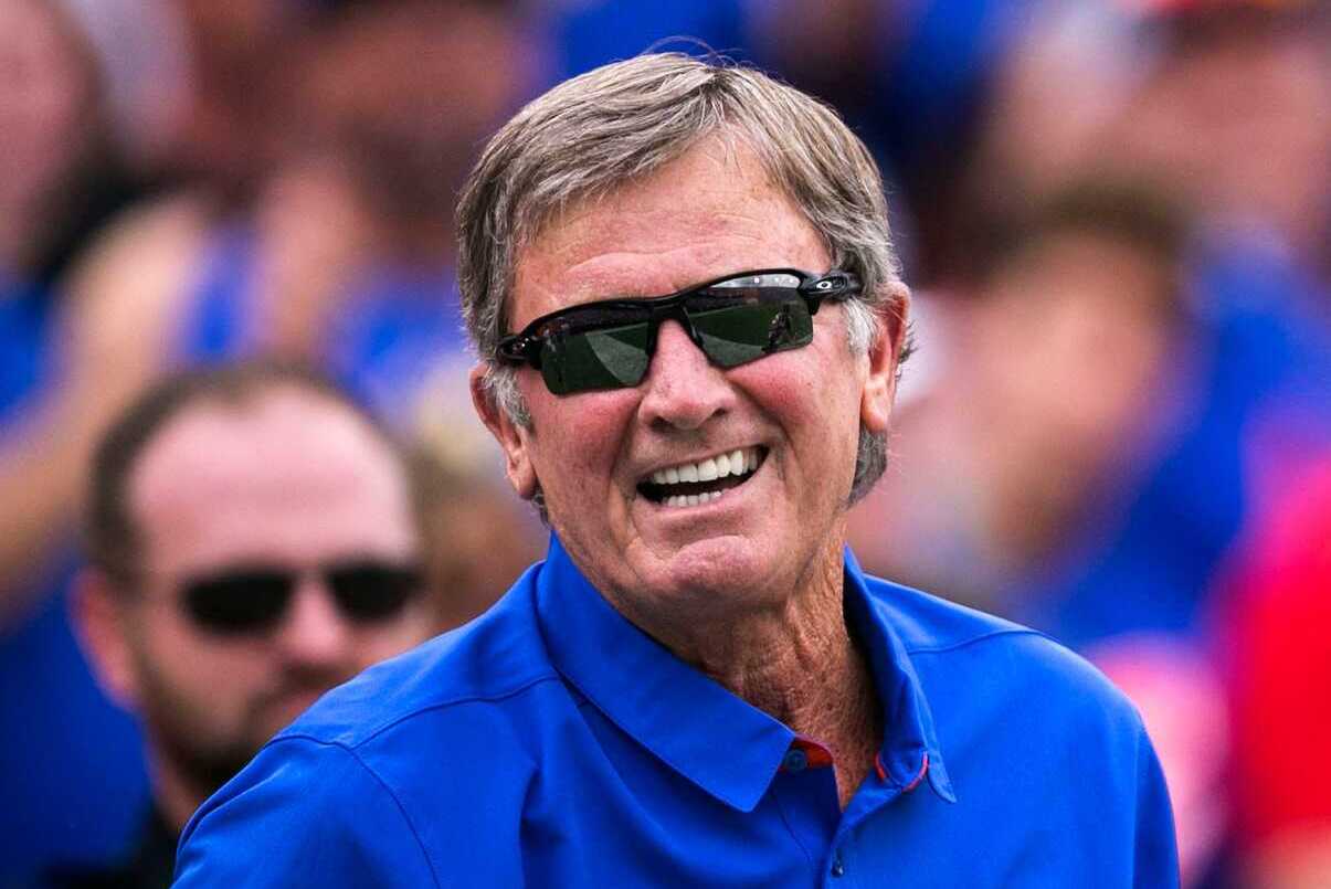 Former College Football Coach Steve Spurrier Is In The News Again ...