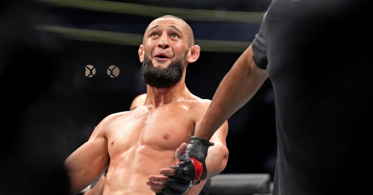 Former Middleweight Champion Blasts Critics of UFC 319 Main Event As ...