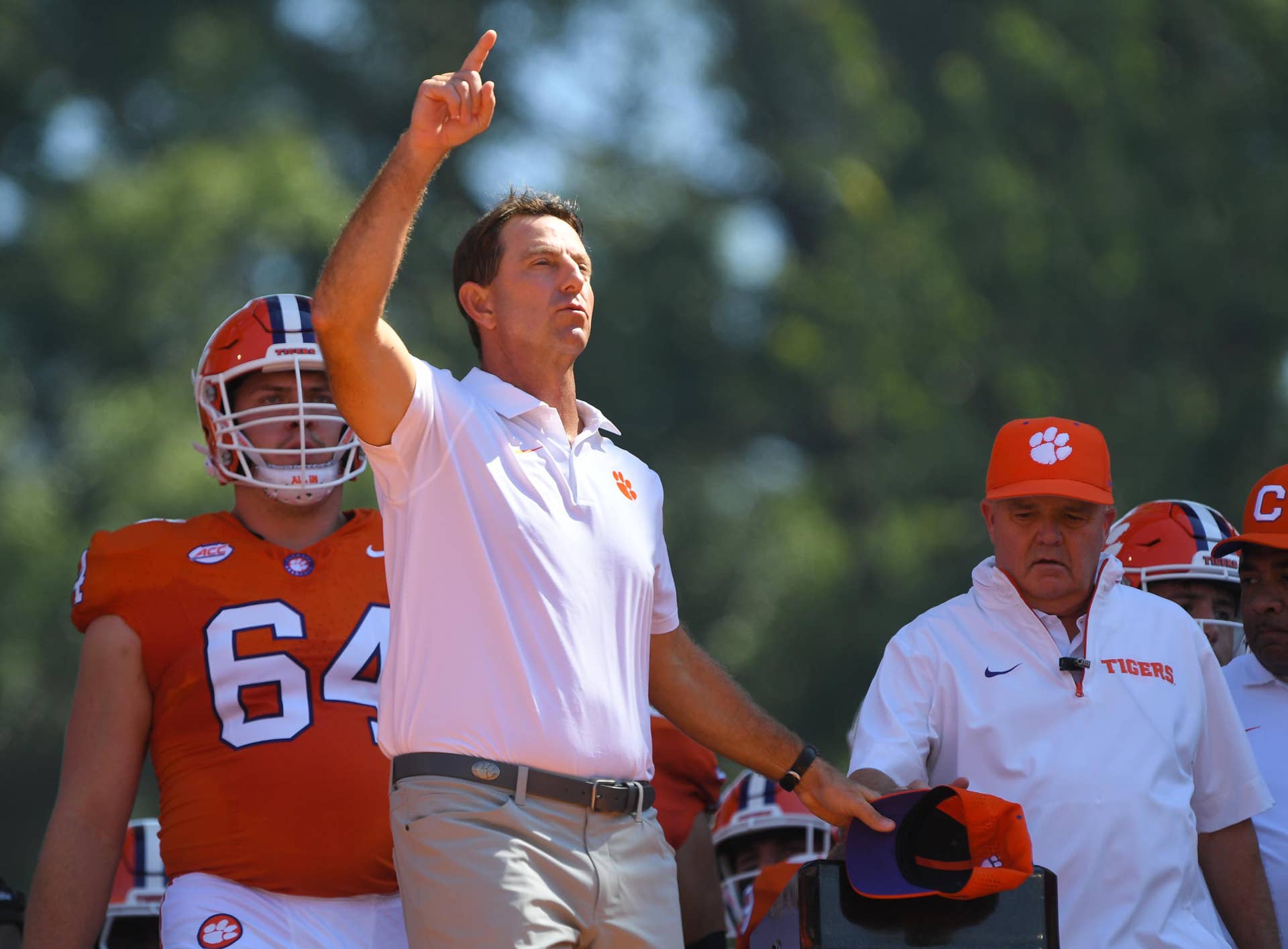 Auburn’s New Titles Mean Clemson Might Need More Banners - Athlon Sports