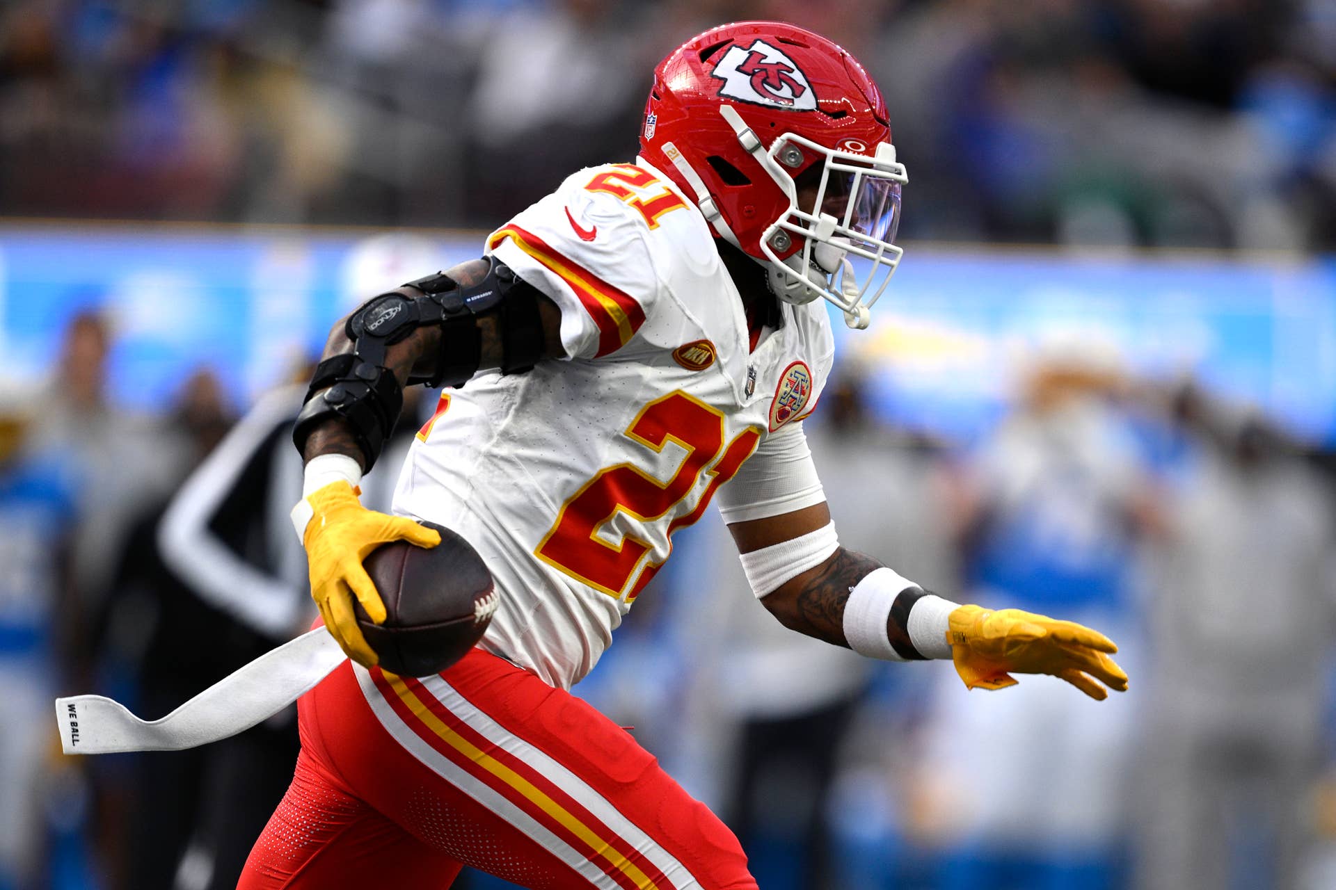 Chiefs Quickly Sign Two-Time Super Bowl Champion Ahead of NFL Season ...