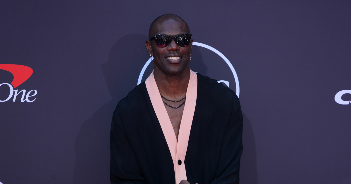 NFL Legend Terrell Owens Makes Prediction After Buccaneers Cut Shilo ...