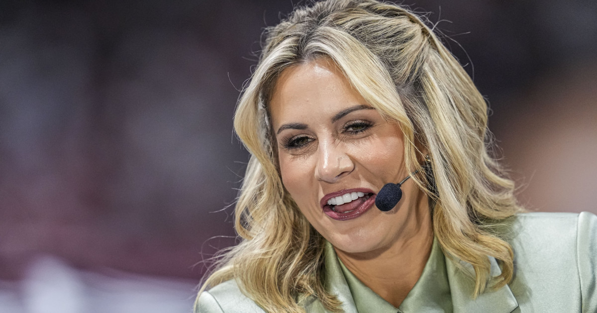 NFL Reporter Laura Rutledge Getting Praised After 'Monday Night ...