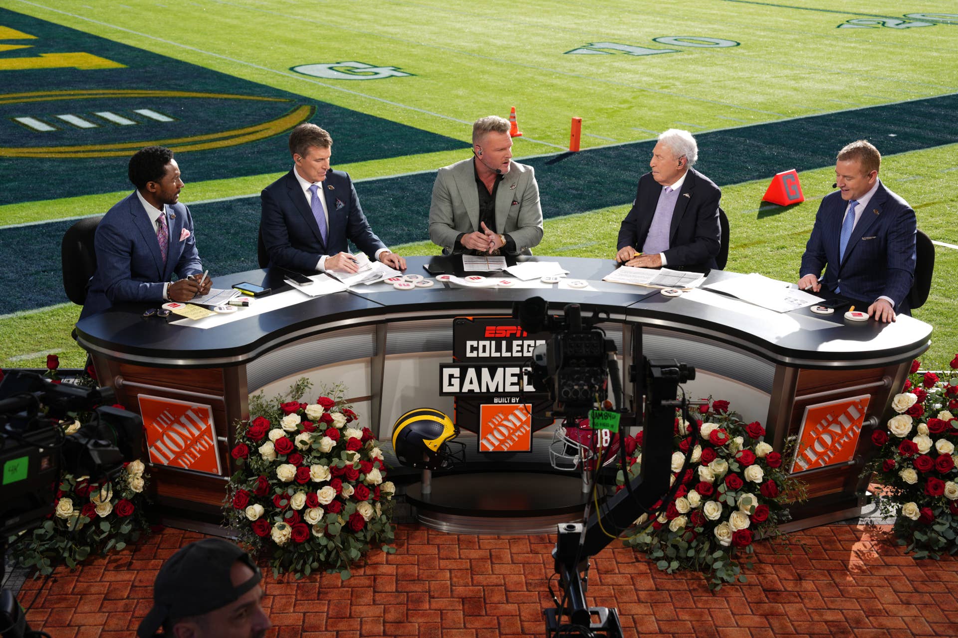 ESPN Announces First 'College GameDay' Location Without Lee Corso for ...