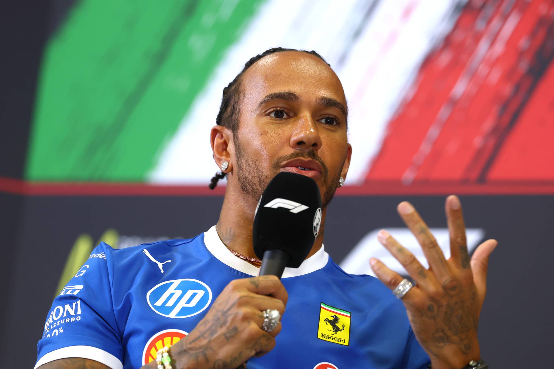 Lewis Hamilton Stuns F1 Drivers by Sending Memes in Group Chat - Athlon ...