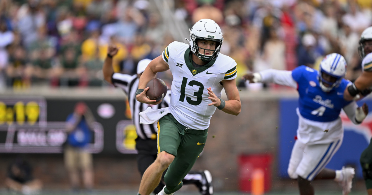 Sawyer Robertson Puts On a Show as Baylor Upsets SMU - Athlon Sports