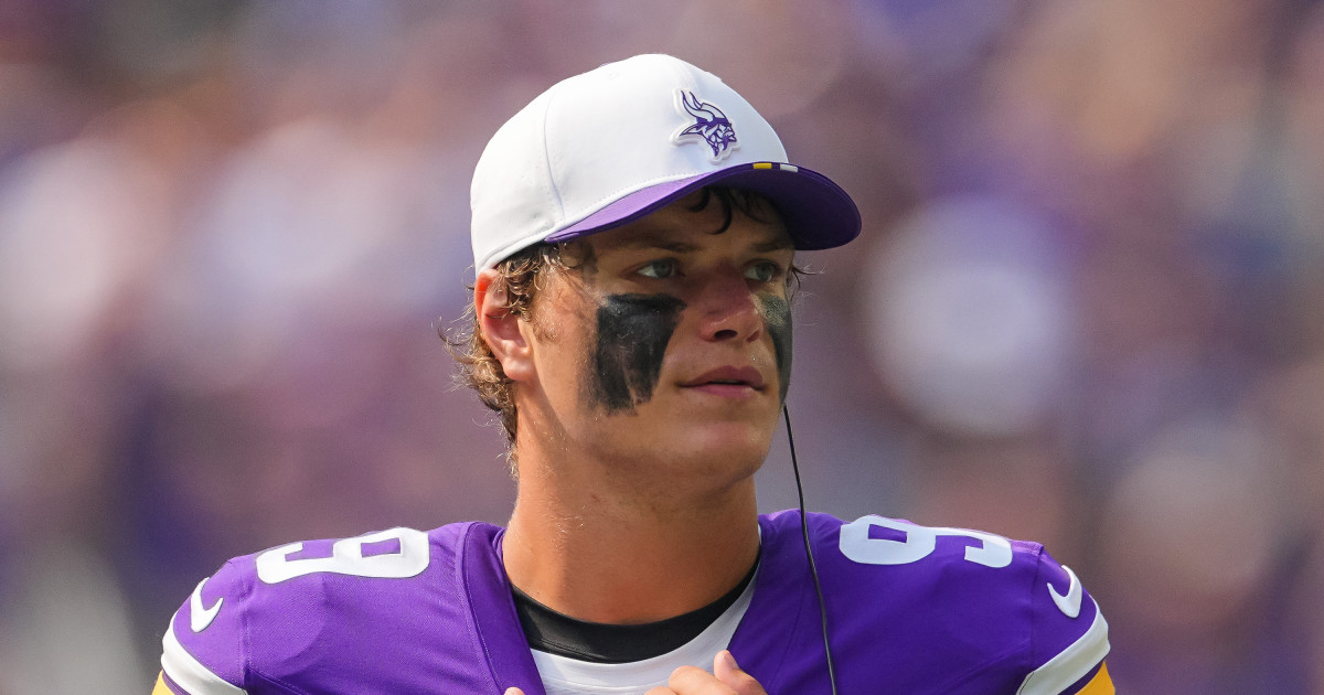 J.J. McCarthy, Vikings Suffer Triple Loss During Steelers Game - Athlon Sports