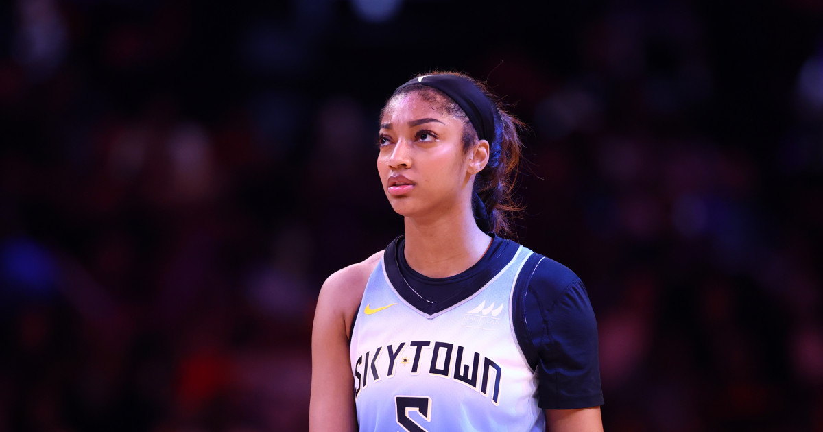 WNBA Legend Lisa Leslie Sends Message to Angel Reese on Christmas ...