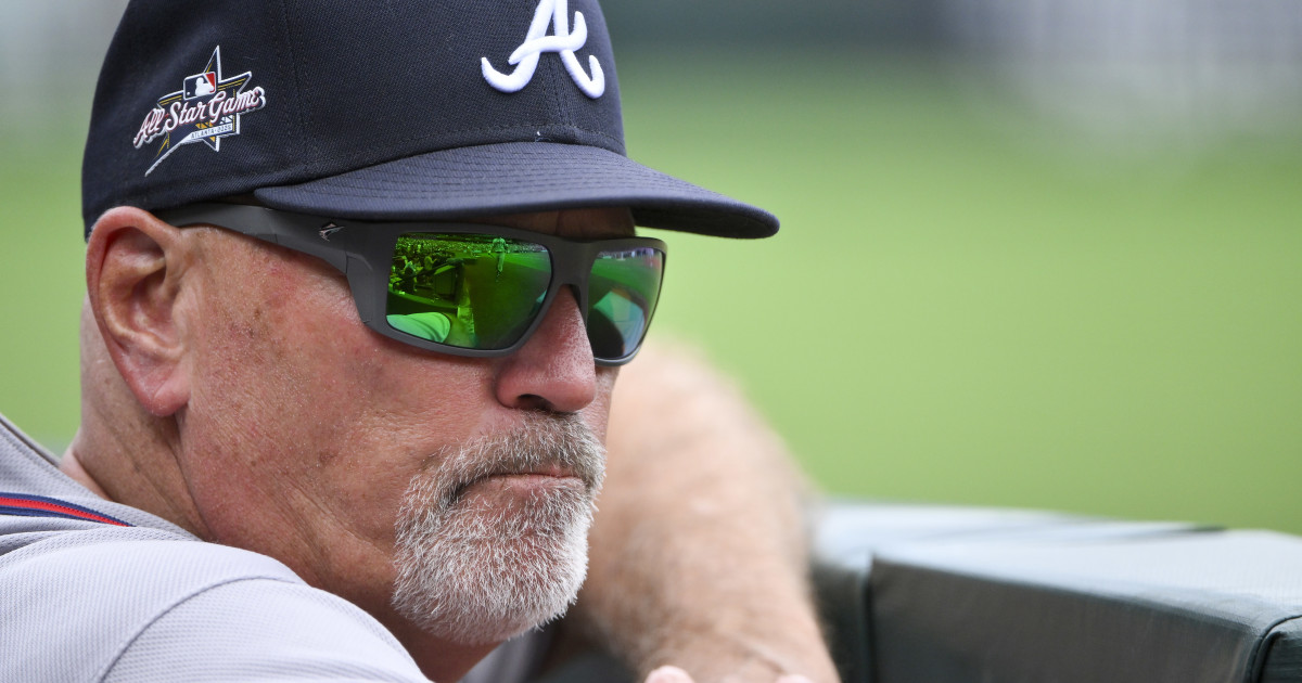 Braves' Brian Snitker Sends Message on MLB Retirement Decision - Athlon Sports