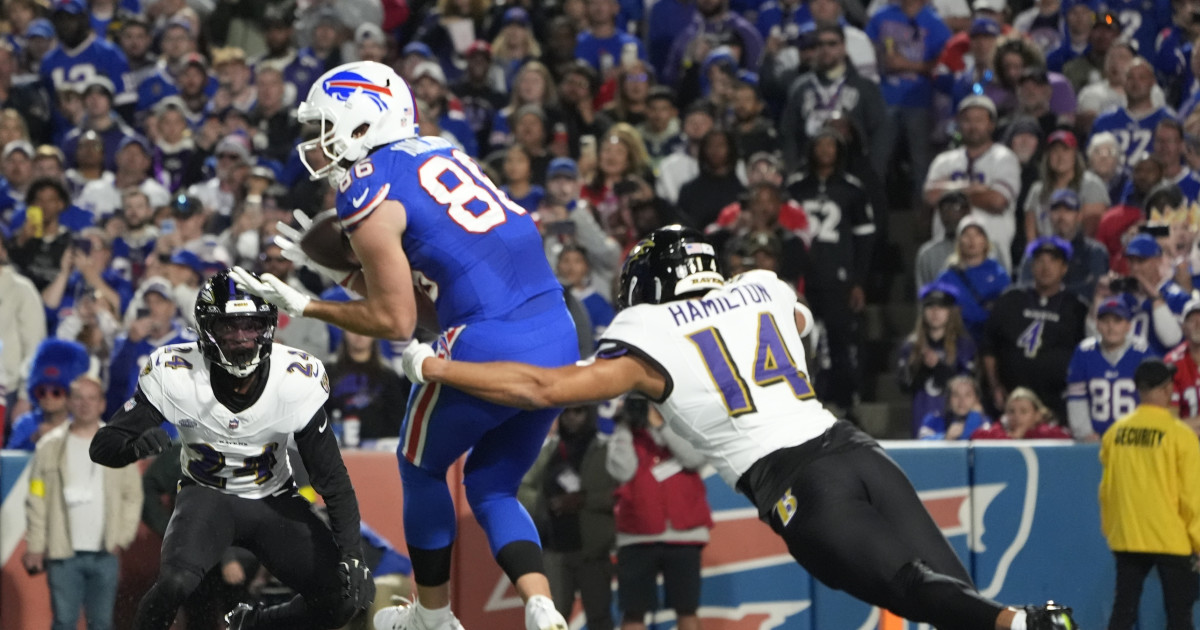 Slow-Mo Video Shows How Close Ravens’ Kyle Hamilton Came to Blocking ...