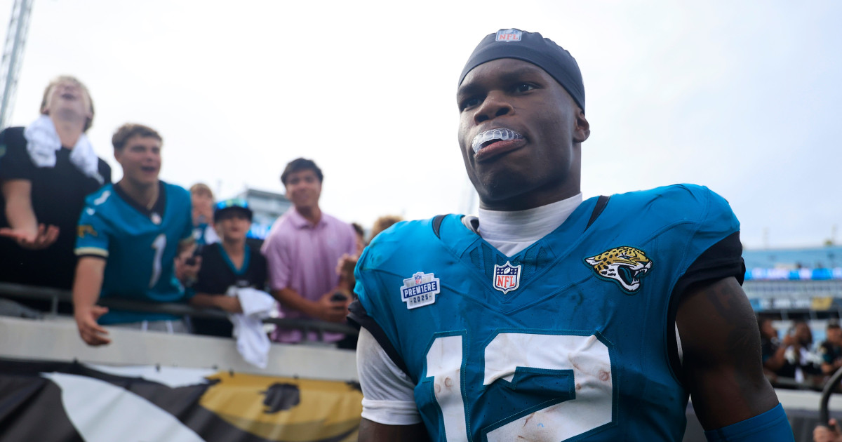 Travis Hunter Receives Message From NFL on Monday Morning - Athlon Sports