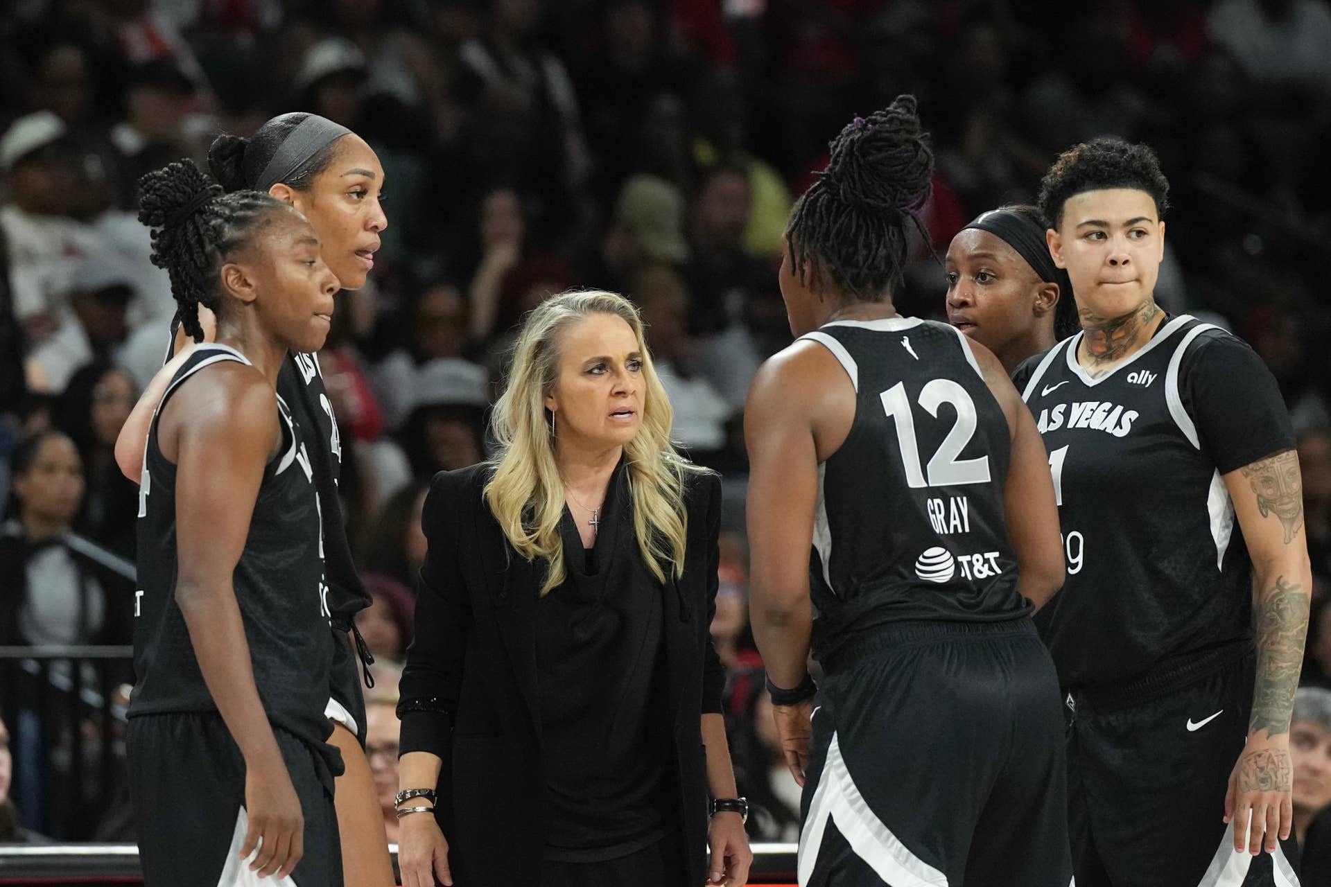Las Vegas Aces Coach Becky Hammon Sends Strong Message on Indiana Fever ...
