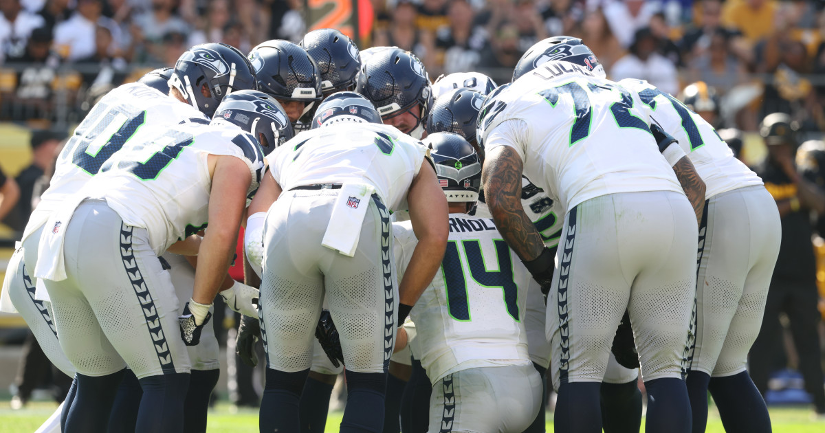 Seahawks Announce Offensive Lineup Change Before Cardinals Game ...