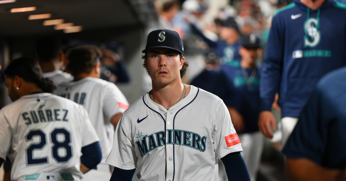 Mariners’ October Hinges on Key Roster Decision - Athlon Sports