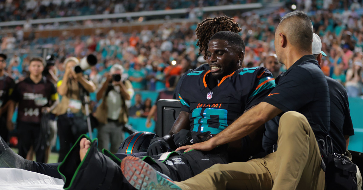 Drew Rosenhaus Provides Tyreek Hill Injury Update From Hospital - Athlon Sports