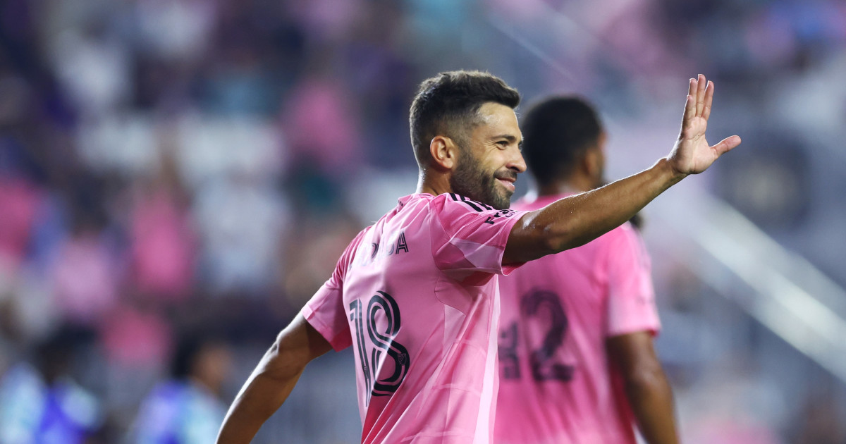 Inter Miami's Jordi Alba Announces Retirement from Football - Athlon Sports