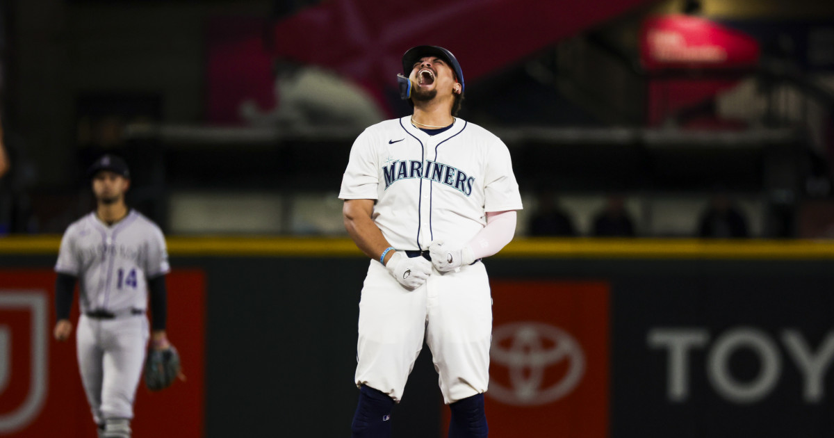 Hinch Expects Naylor Back After Baby’s Arrival - Athlon Sports