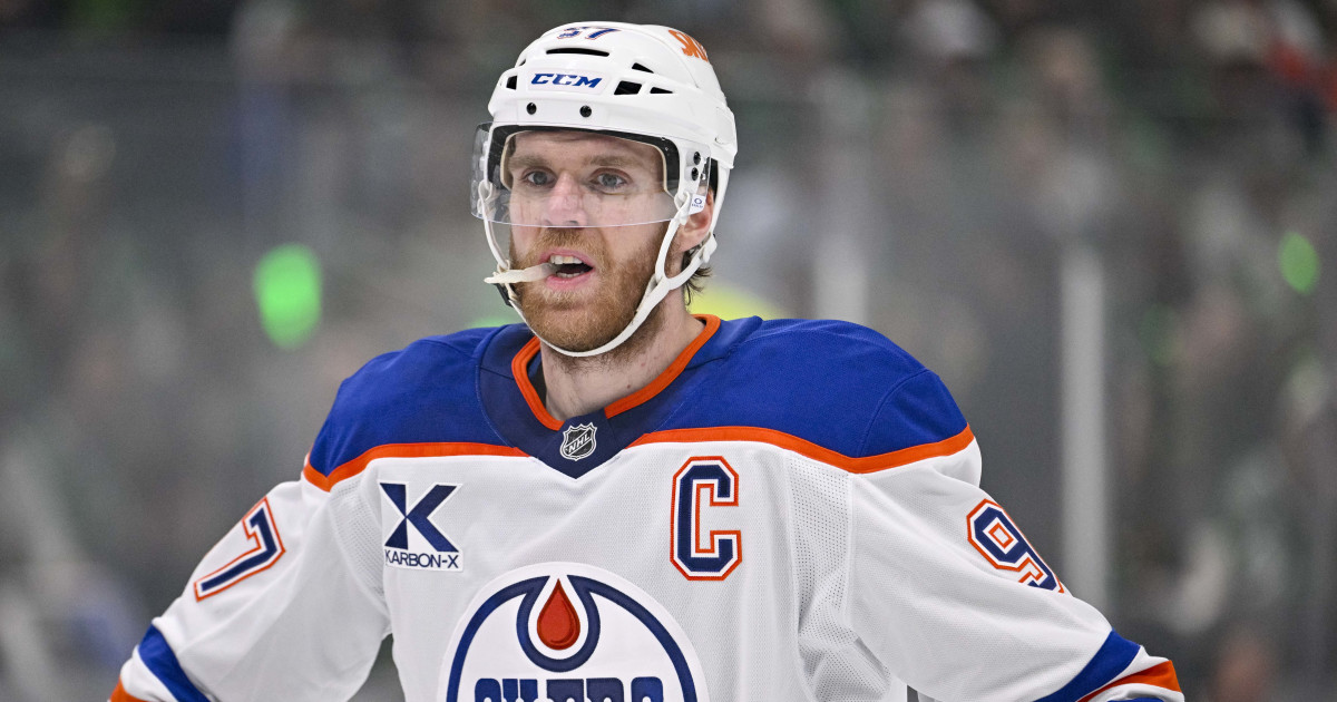 Oilers Face Key Deadline to Keep Connor McDavid in Edmonton - Athlon Sports