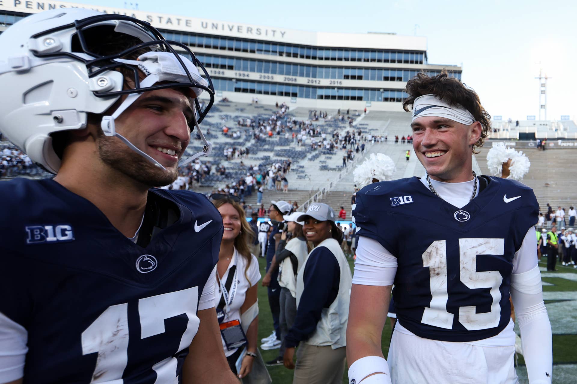 Penn State Nittany Lions quarterbacks Ethan Grunkemeyer (17) and Drew ...