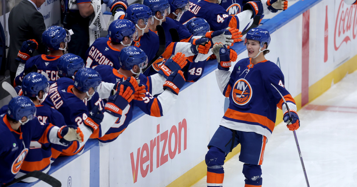New York Islanders' Matthew Schaefer Is Becoming a Star - Athlon Sports