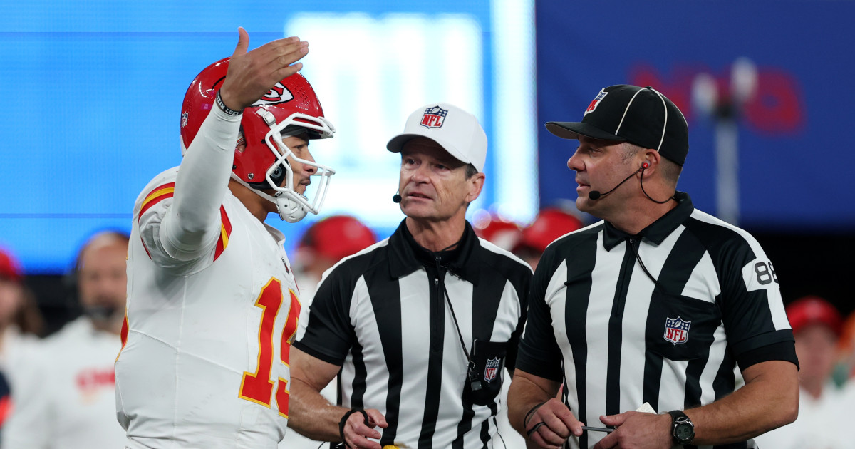 Troy Aikman Suggests Patrick Mahomes Gets Extra Protection From NFL ...