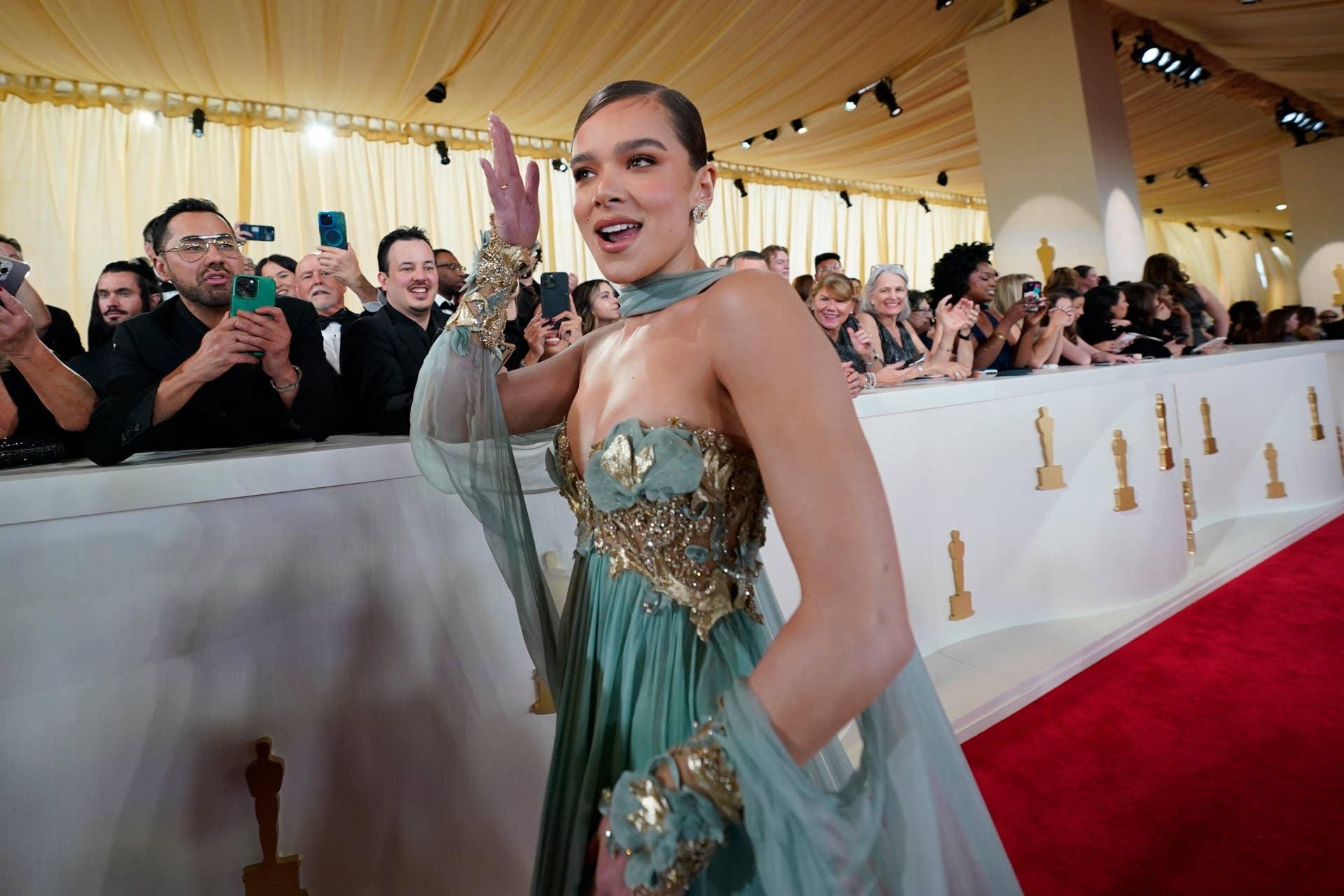 Josh Allen’s Wife Hailee Steinfeld Crushed Her Halloween Outfit Before ...