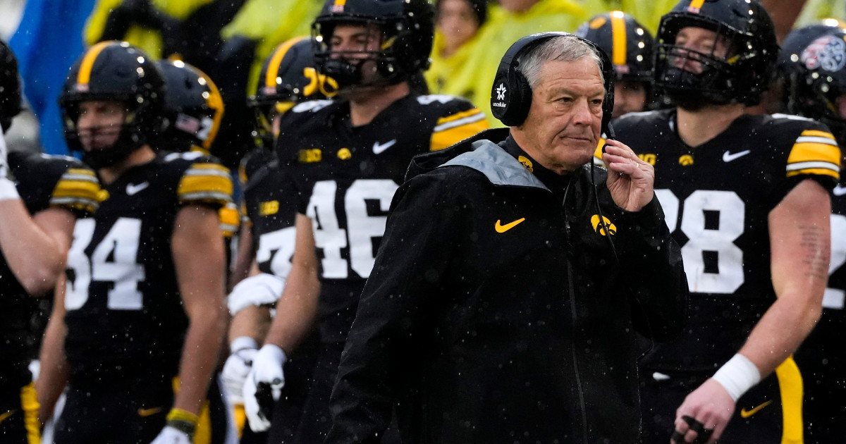 Overrated Teams in College Football Playoff Top 25 Rankings - Athlon Sports