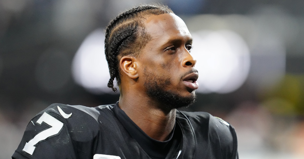 Raiders Announce Geno Smith News After Leaving Giants Game - Athlon Sports