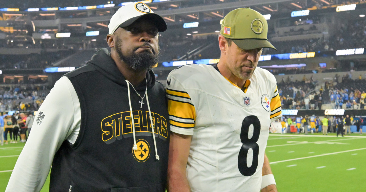 Steelers QB Aaron Rodgers Dealt Unfortunate News on Monday - Athlon Sports