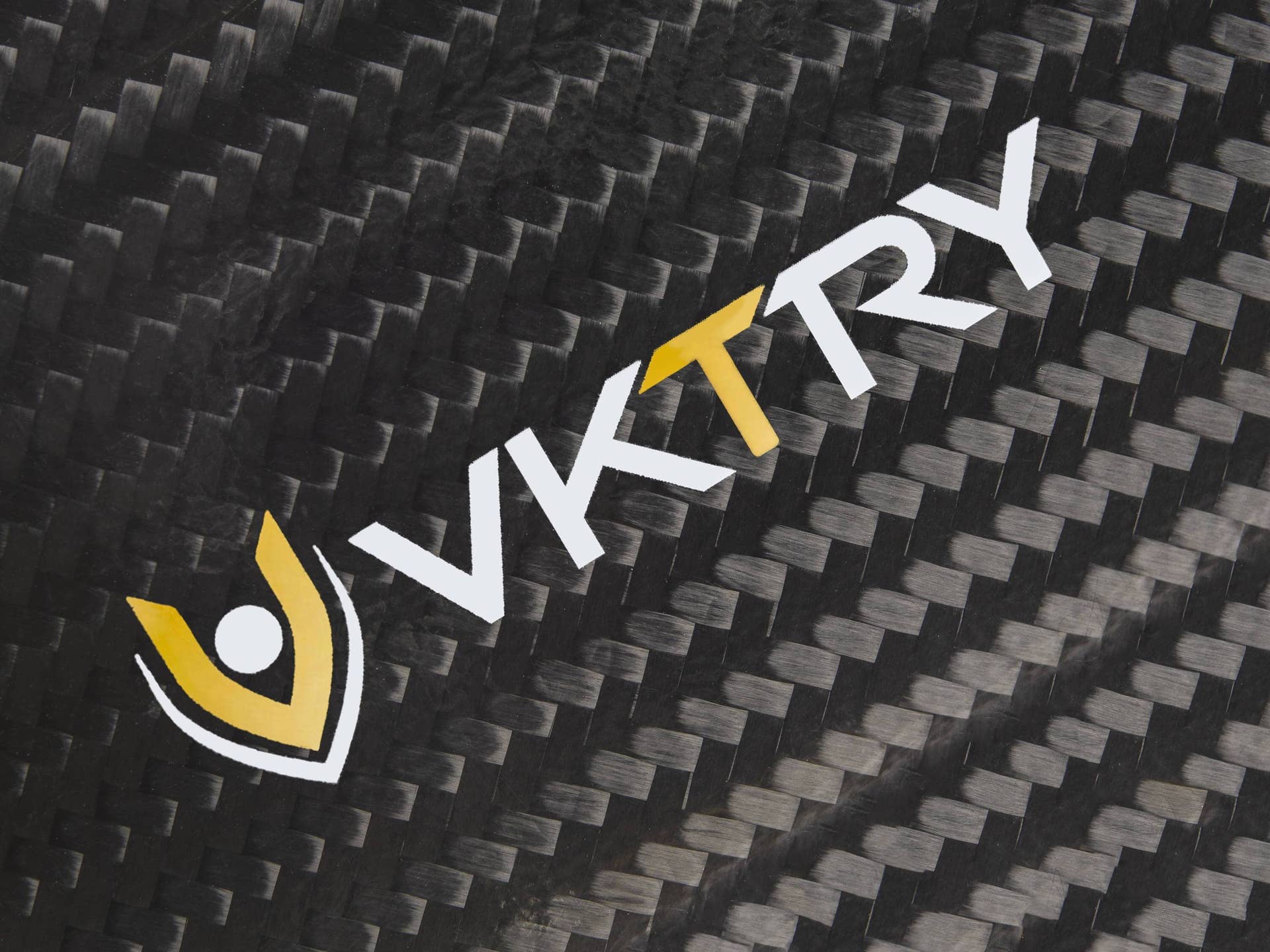 VKTRY’s Carbon-Fiber Insoles Are a ‘Total Gamechanger’ - Athlon Sports