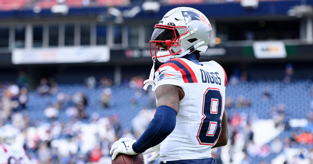 Stefon Diggs Makes Surprising Accusation Against Medical Tent Staff ...