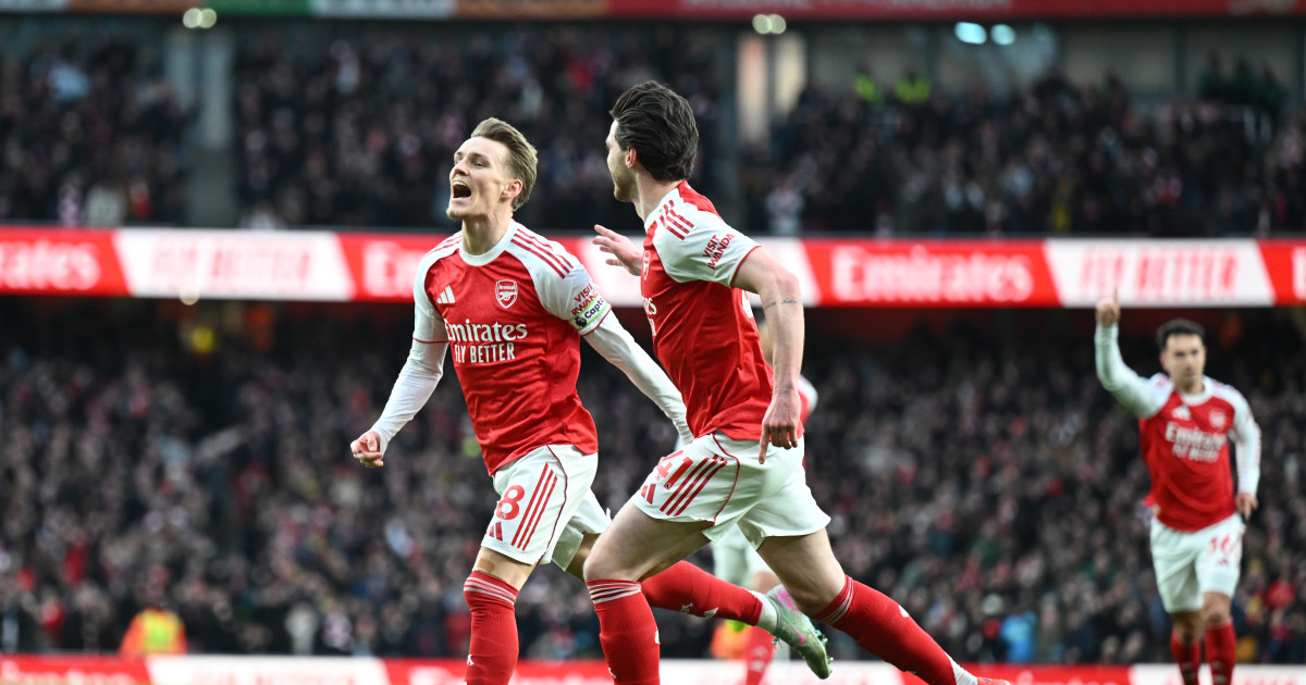 Arsenal vs. Liverpool Lineups, Injuries, Head-to-Head Stats, Live Score ...