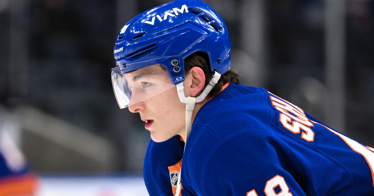 Islanders' Matthew Schaefer Achieves Career Milestone at 18 Years Old ...