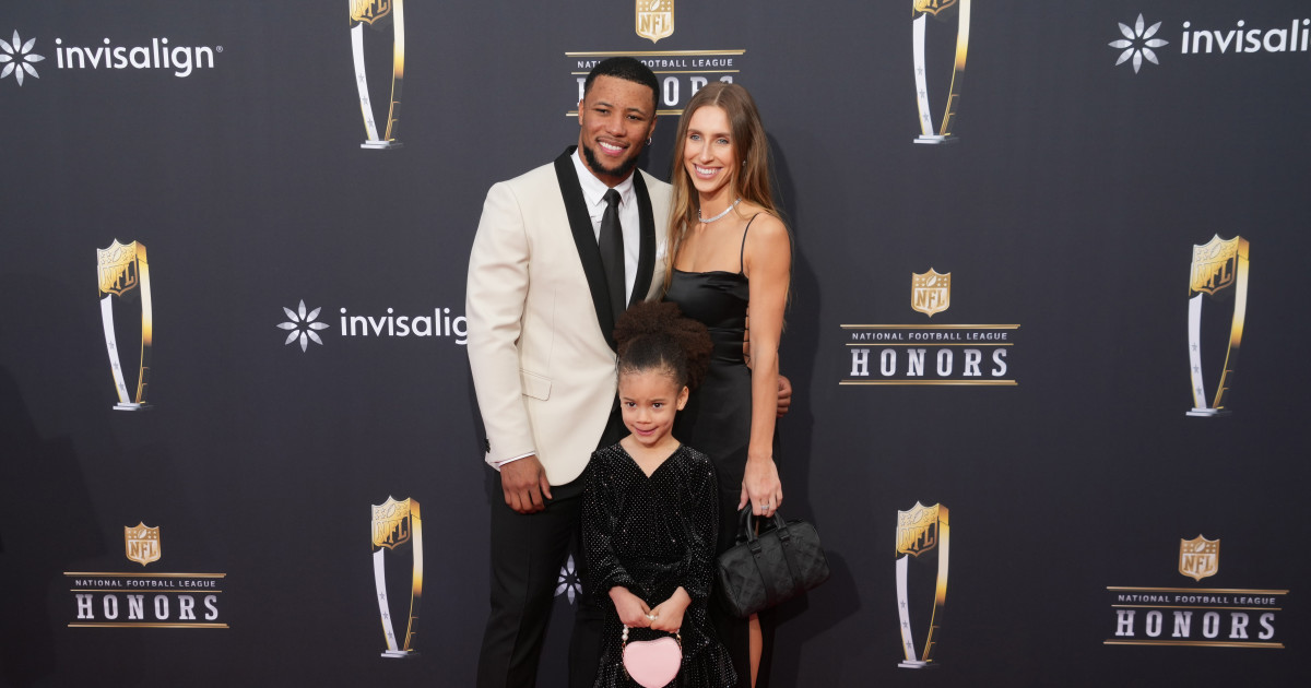 Saquon Barkley's Future Wife Anna Congdon Cheers on Eagles in Private ...