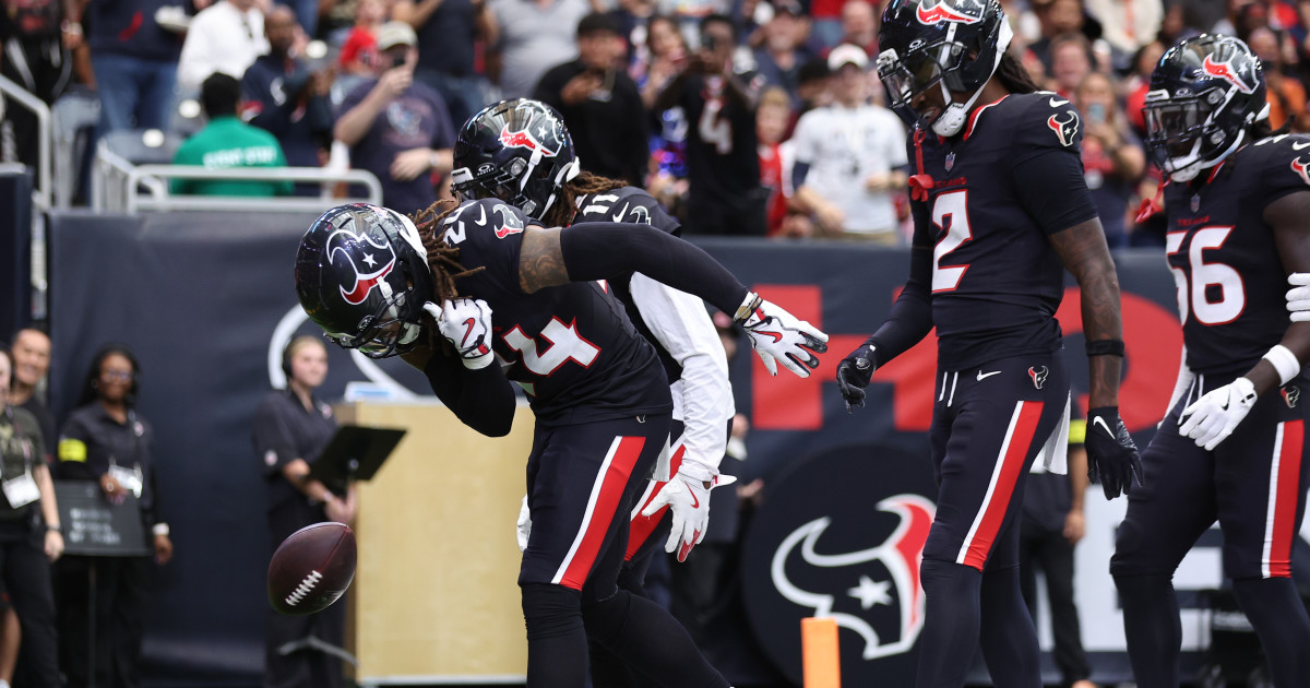 Texans’ Key to Playoff Success: Put the Patriots' Receivers In Plaster ...
