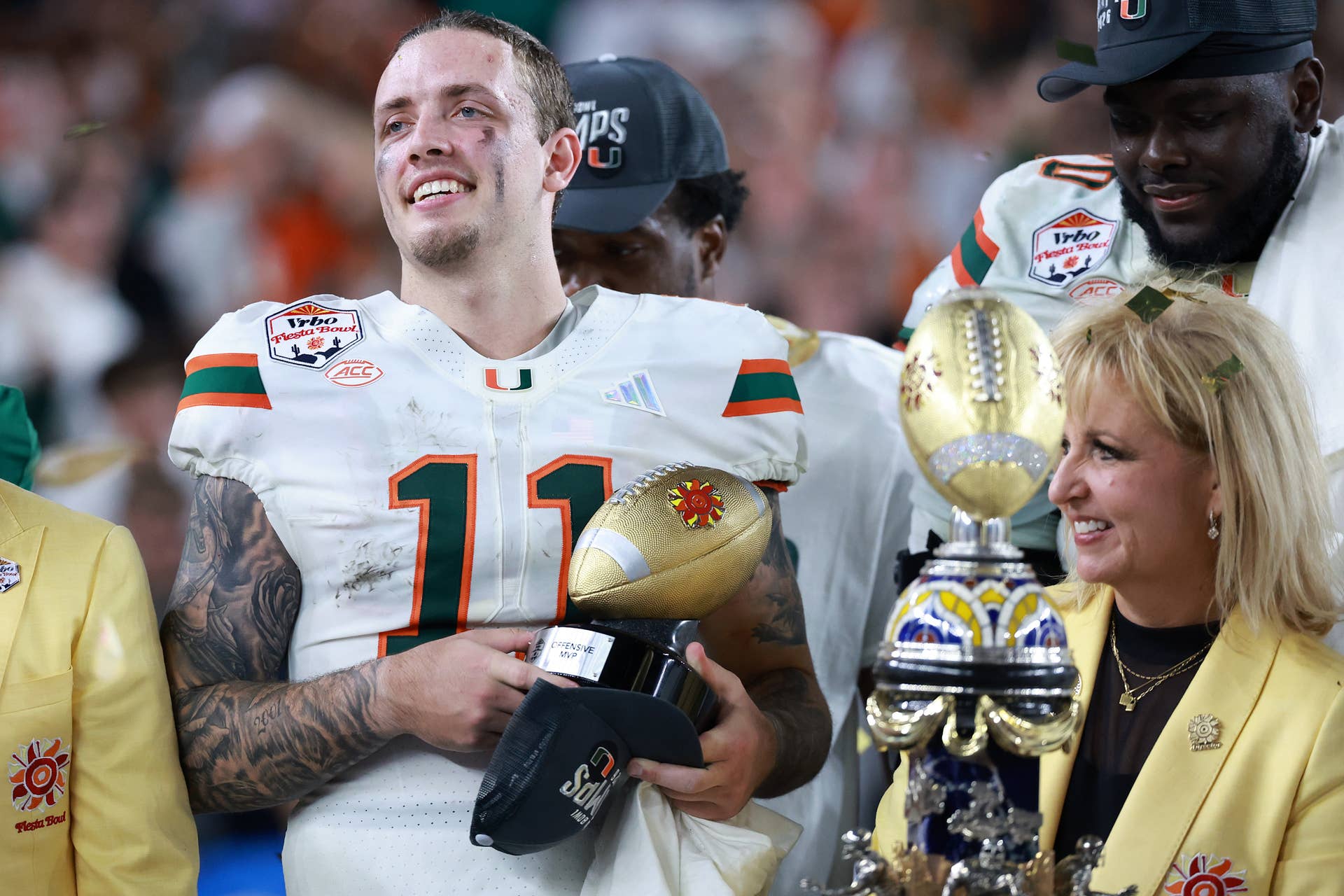 Carson Beck's Girlfriend: Inside Miami QB's Life After Breakup - Athlon ...