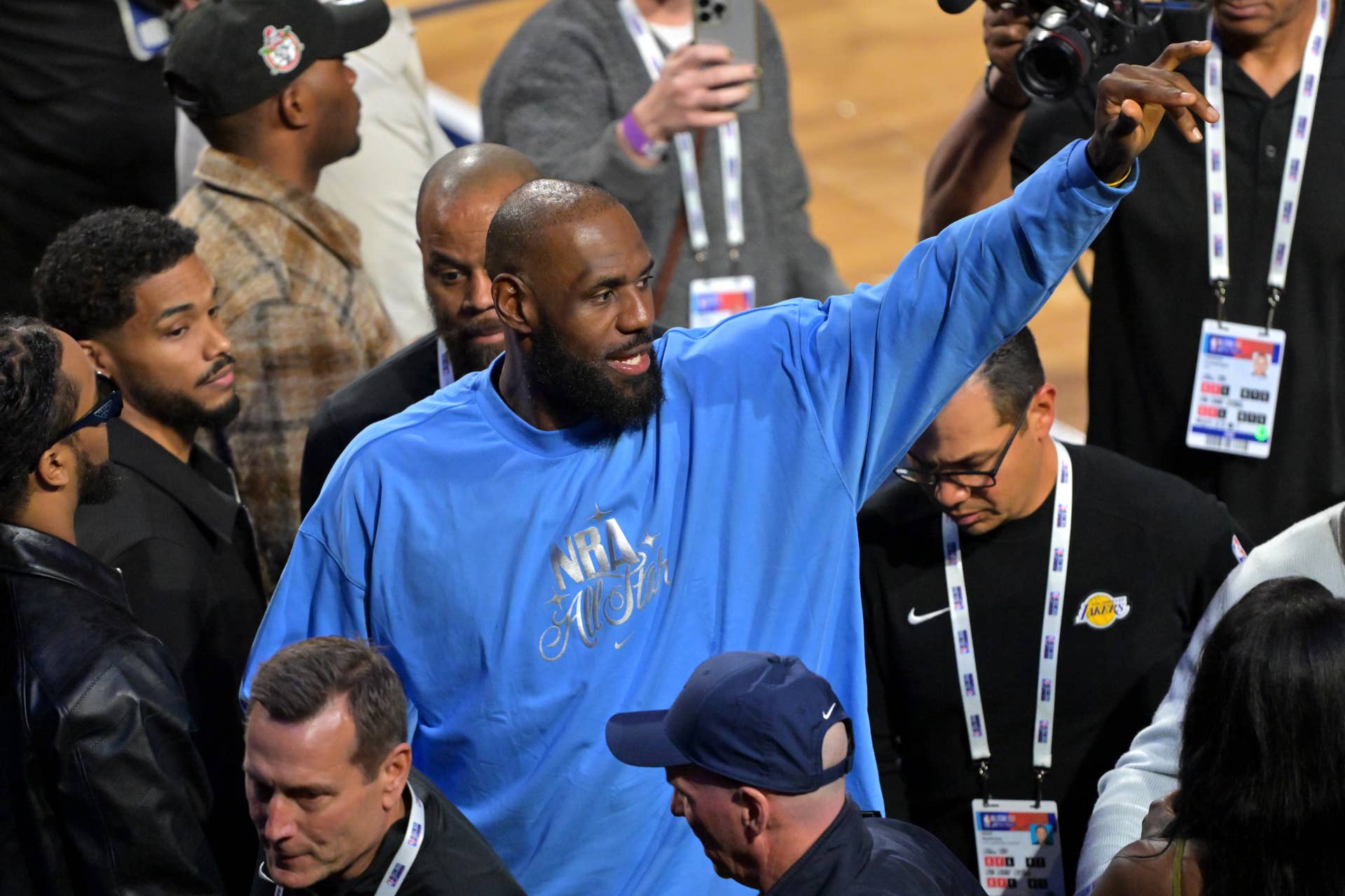 LeBron James Sends Clear Anthony Edwards Message After All-Star Game ...