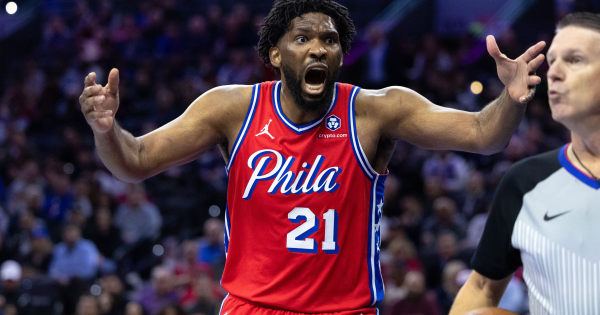 Fans Are Laughing at Joel Embiid Over Viral Mistake During 76ers-Knicks - Athlon Sports